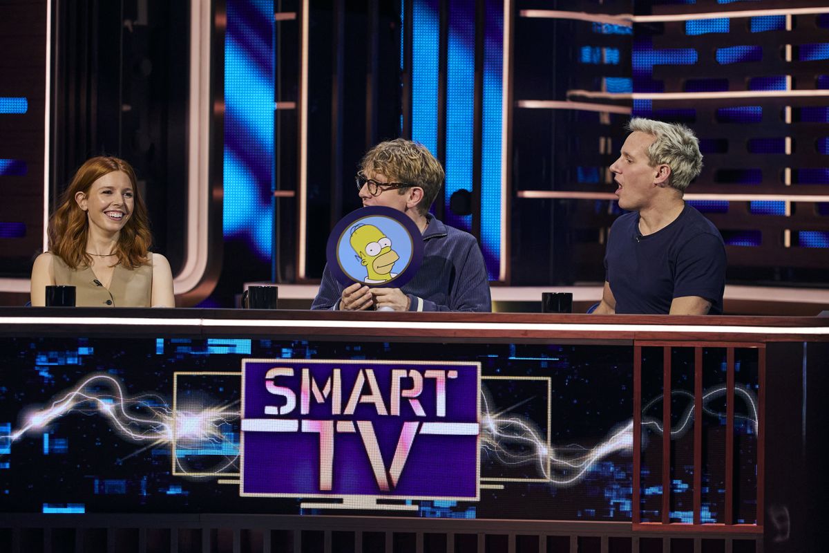 Exclusive: Rob Beckett talks about his new gameshow Smart TV | What to ...