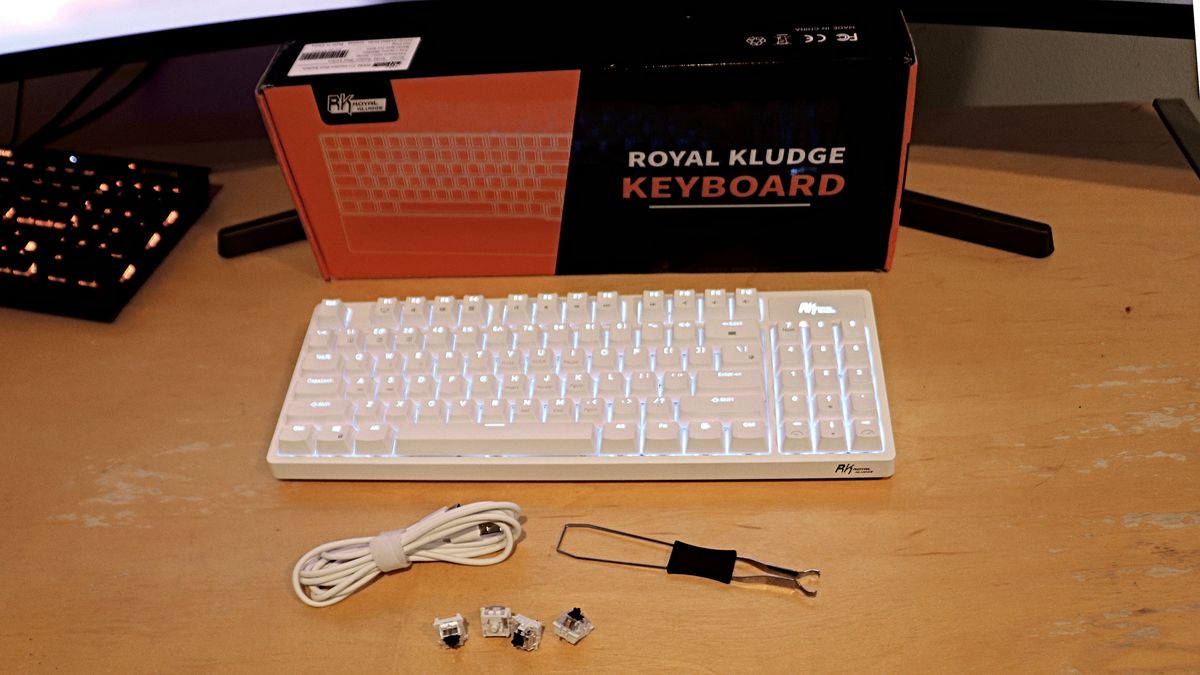 Royal Kludge RK89 Review: A Tight Squeeze for a Keypad | Tom's Hardware
