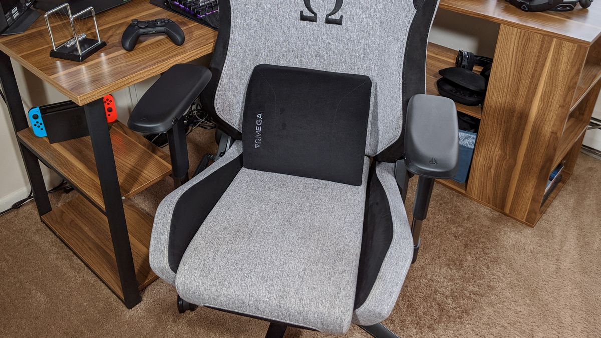 Secretlab Omega SoftWeave Fabric (2020 Series) review | Laptop Mag