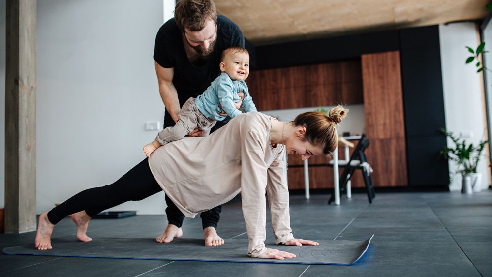 A Simple Workout Plan For Busy People That Covers The Fundamentals | Coach