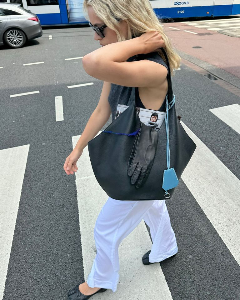 8 Easy Ways to Wear Summer's Chic Drawstring-Pants Trend | Who What Wear