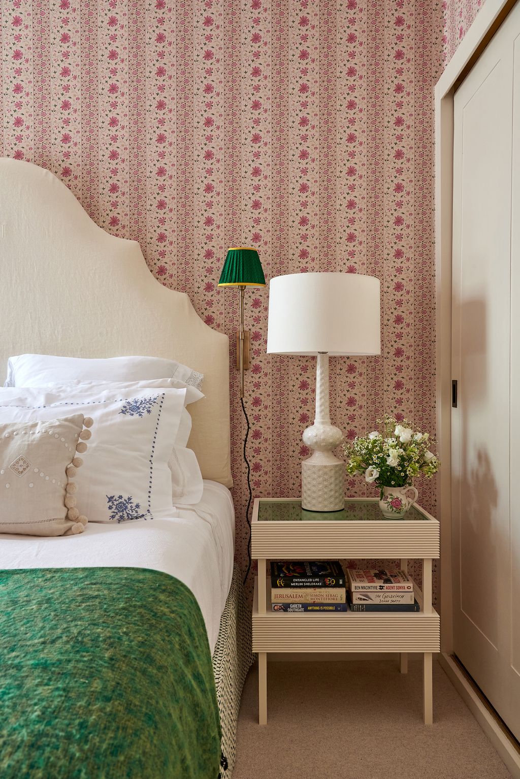 Bedside table ideas: 15 designs to suit all bedrooms | Homes and Gardens
