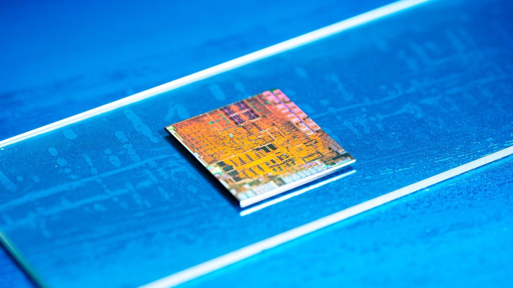 Steam Deck's custom AMD processor exposed — Van Gogh die shots reveal ...