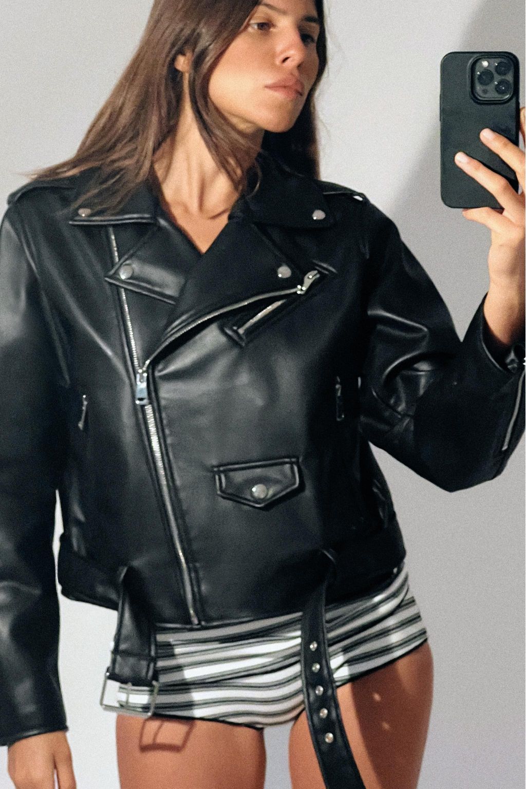 9 Low-Rise-Jeans Outfits That Are Actually So Wearable | Who What Wear