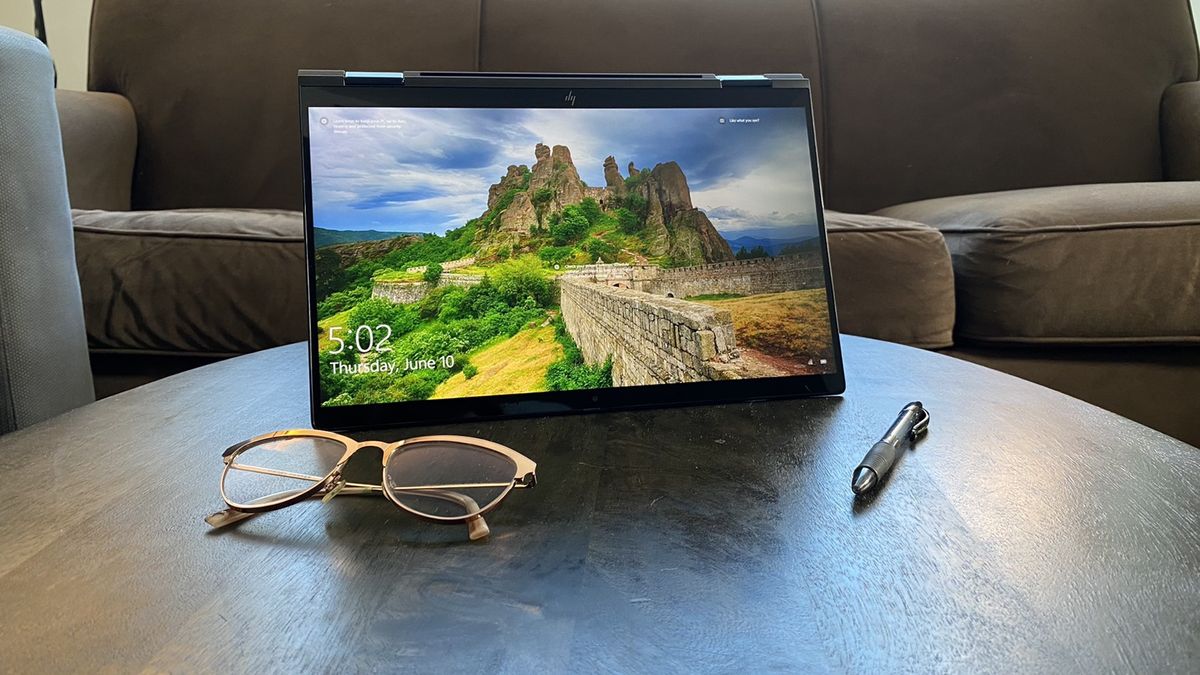 HP Elite Dragonfly Max Review: A Pricey 5G Follow-Up | Tom's Hardware