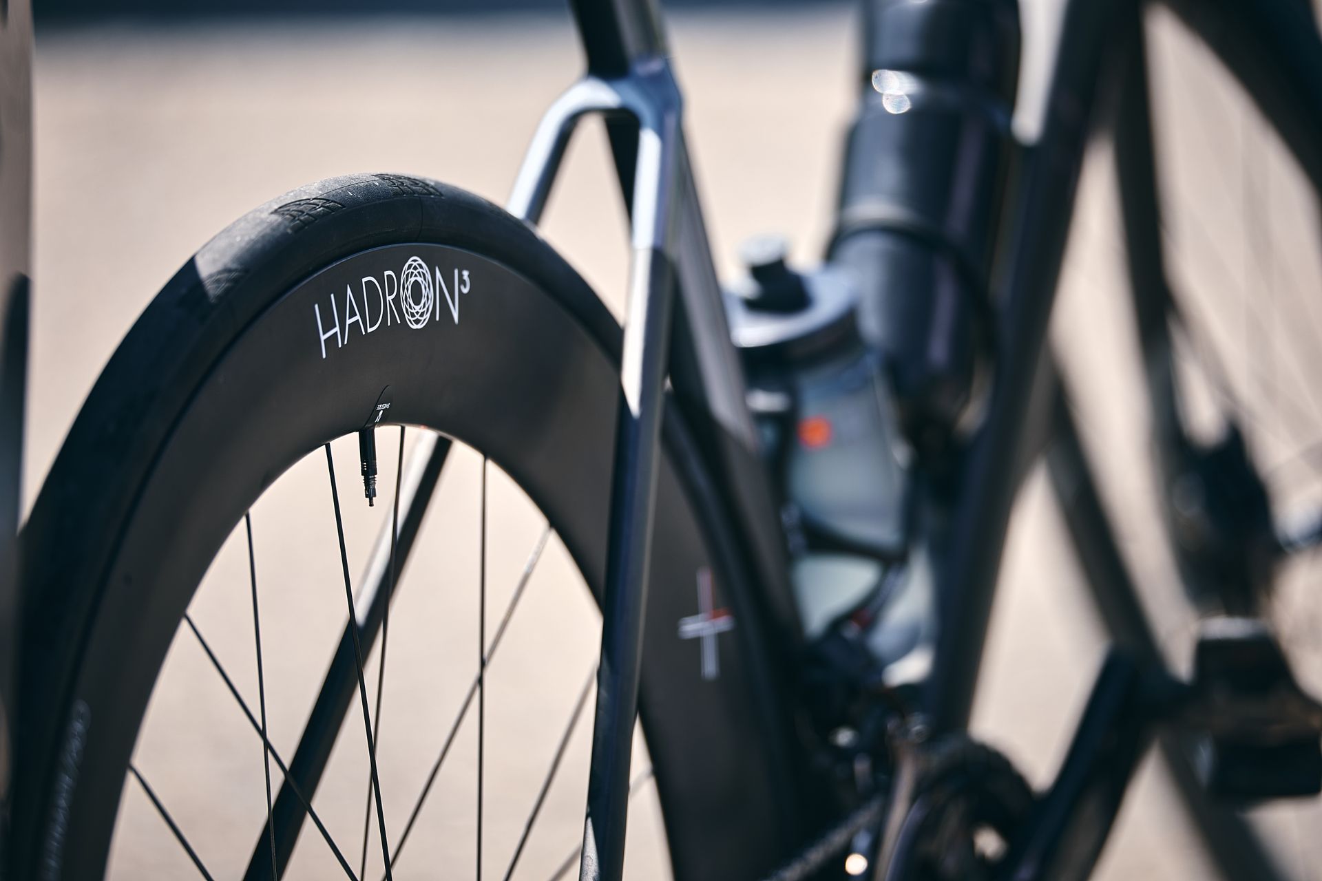 A third dimension of wheel performance: Swiss Side's new HADRON³ ...