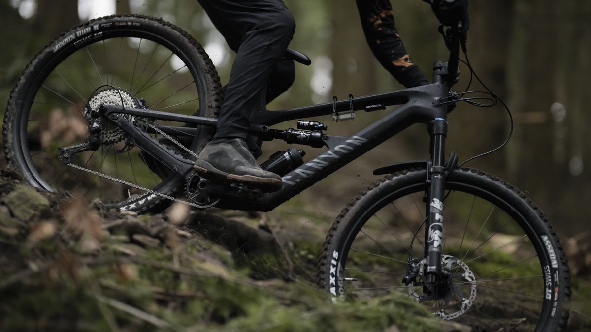 Canyon Spectral CF 7 2024 review | Bike Perfect