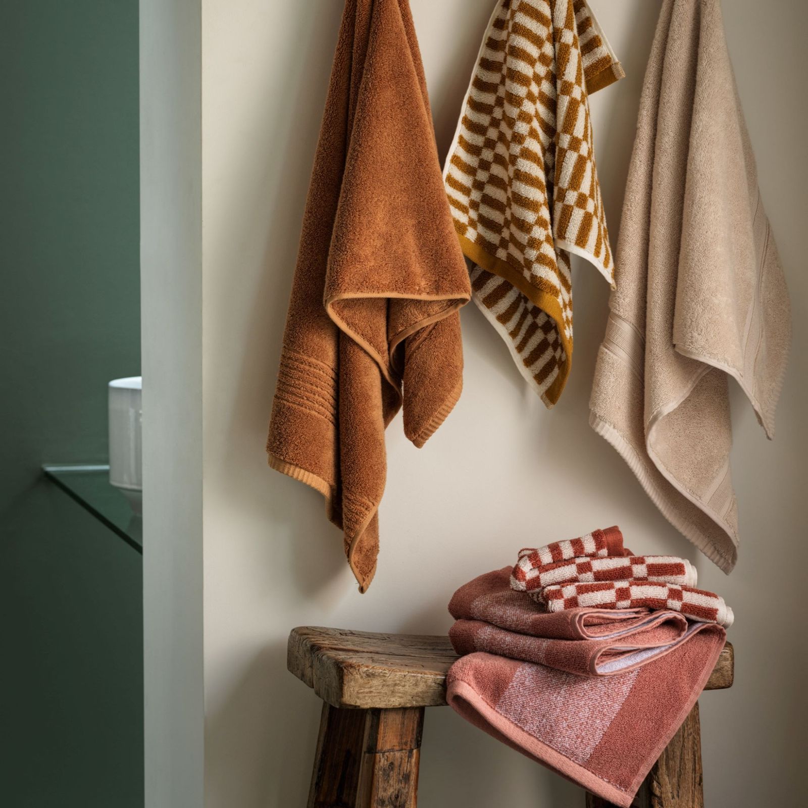 How to wash bath towels for ultimate clean comfort | Ideal Home