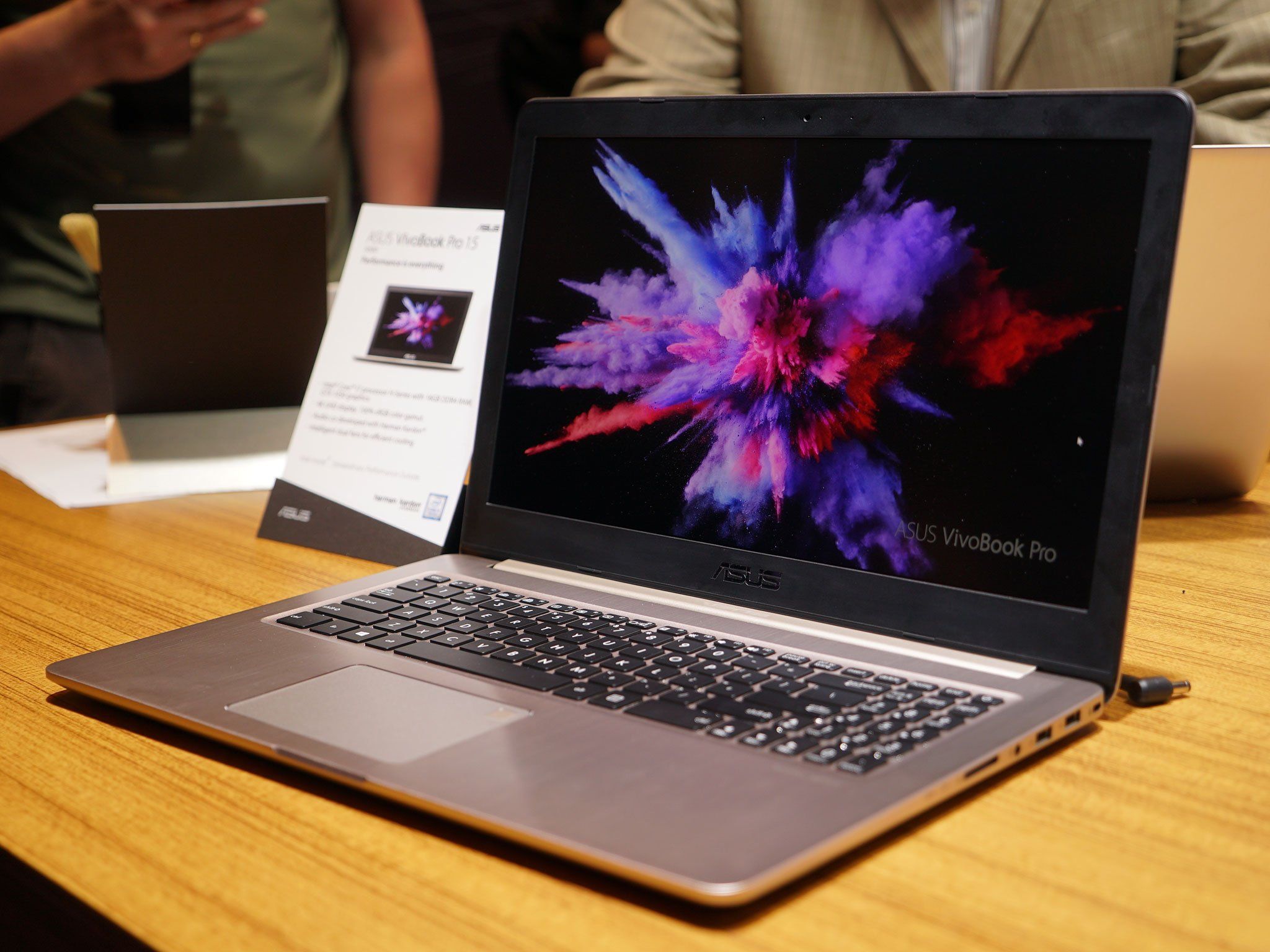 ASUS VivoBook S + VivoBook Pro hands-on | Windows Central