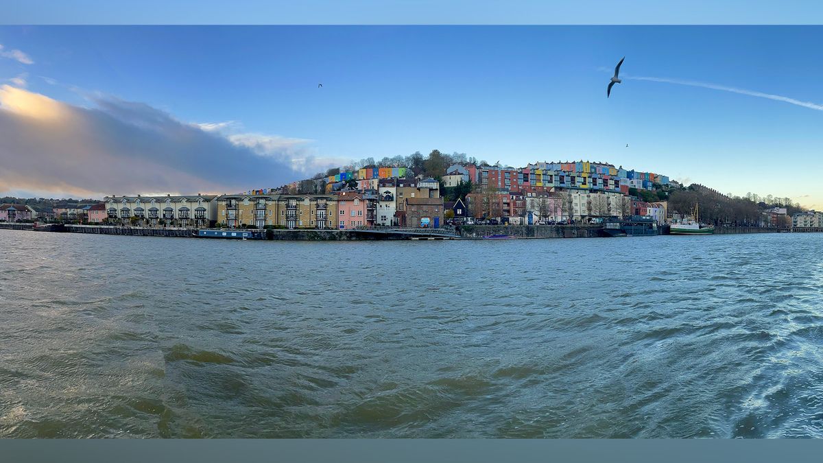 iPhone Photography Basics: How to capture a panorama on your iPhone | iMore