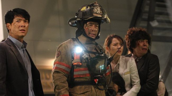 13 Christmas Action Movies And How To Watch Them | Cinemablend