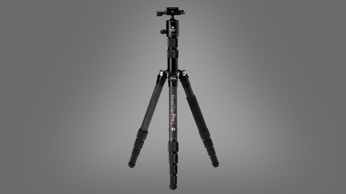 Best tripods 2022: 10 great bases to help you get sharper shots | TechRadar