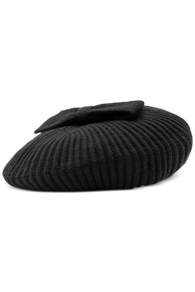 How to Wear a Beret With Confidence | Marie Claire
