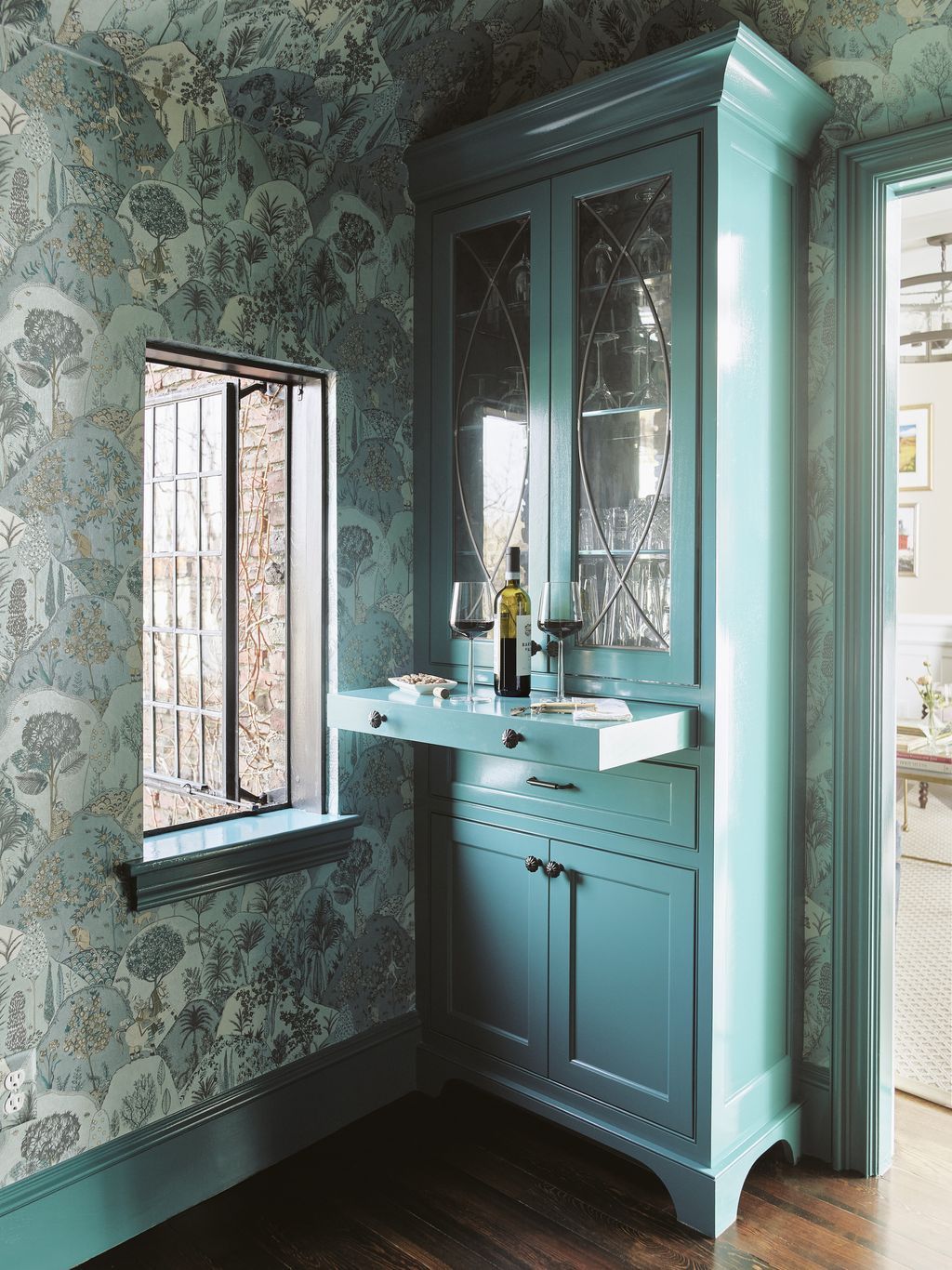 Before & After — A Neglected Room Transformed Into a Beautiful Home Bar ...
