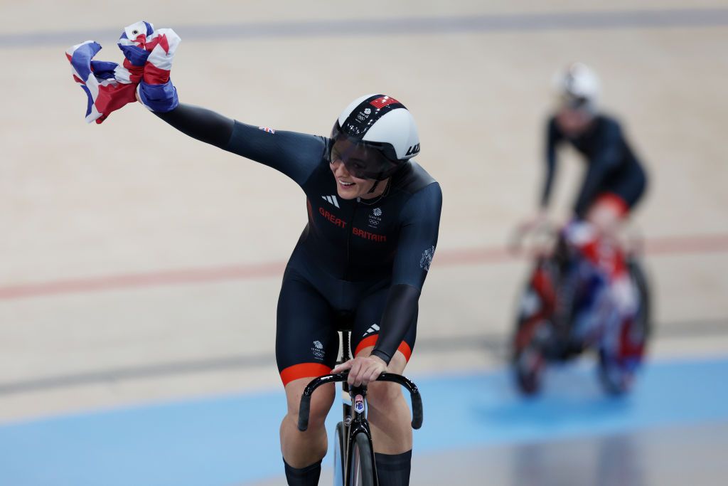 'Girl power!' - World records plummet as team sprinters smash it at ...