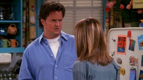 32 Hilarious Chandler Bing Quotes From Friends | Cinemablend