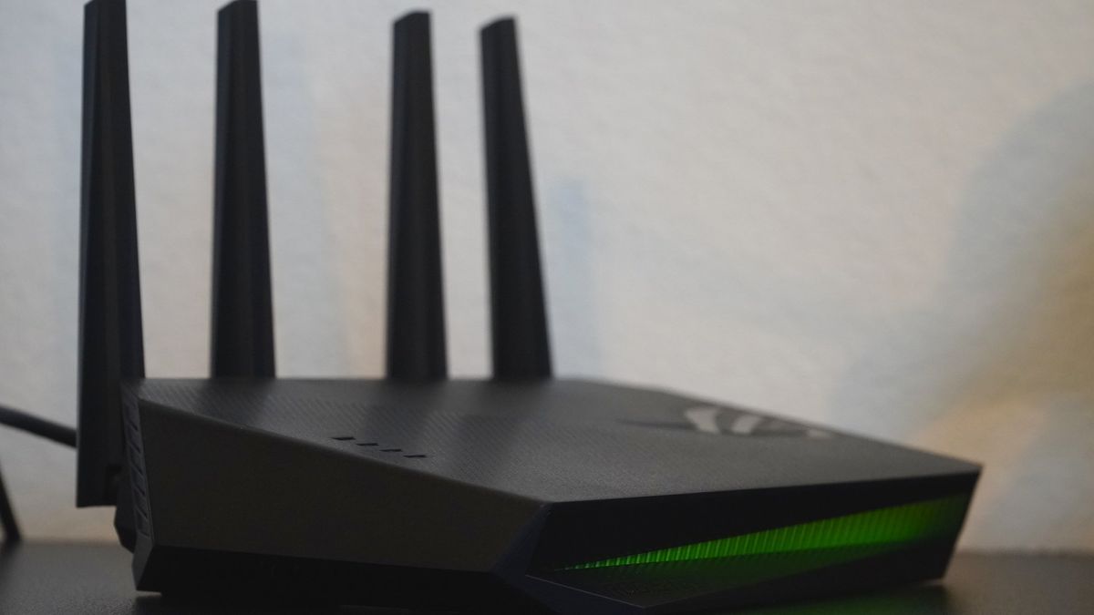 ASUS RT-AX82U Wi-Fi 6 gaming router review: Do you like RGB? | Android ...