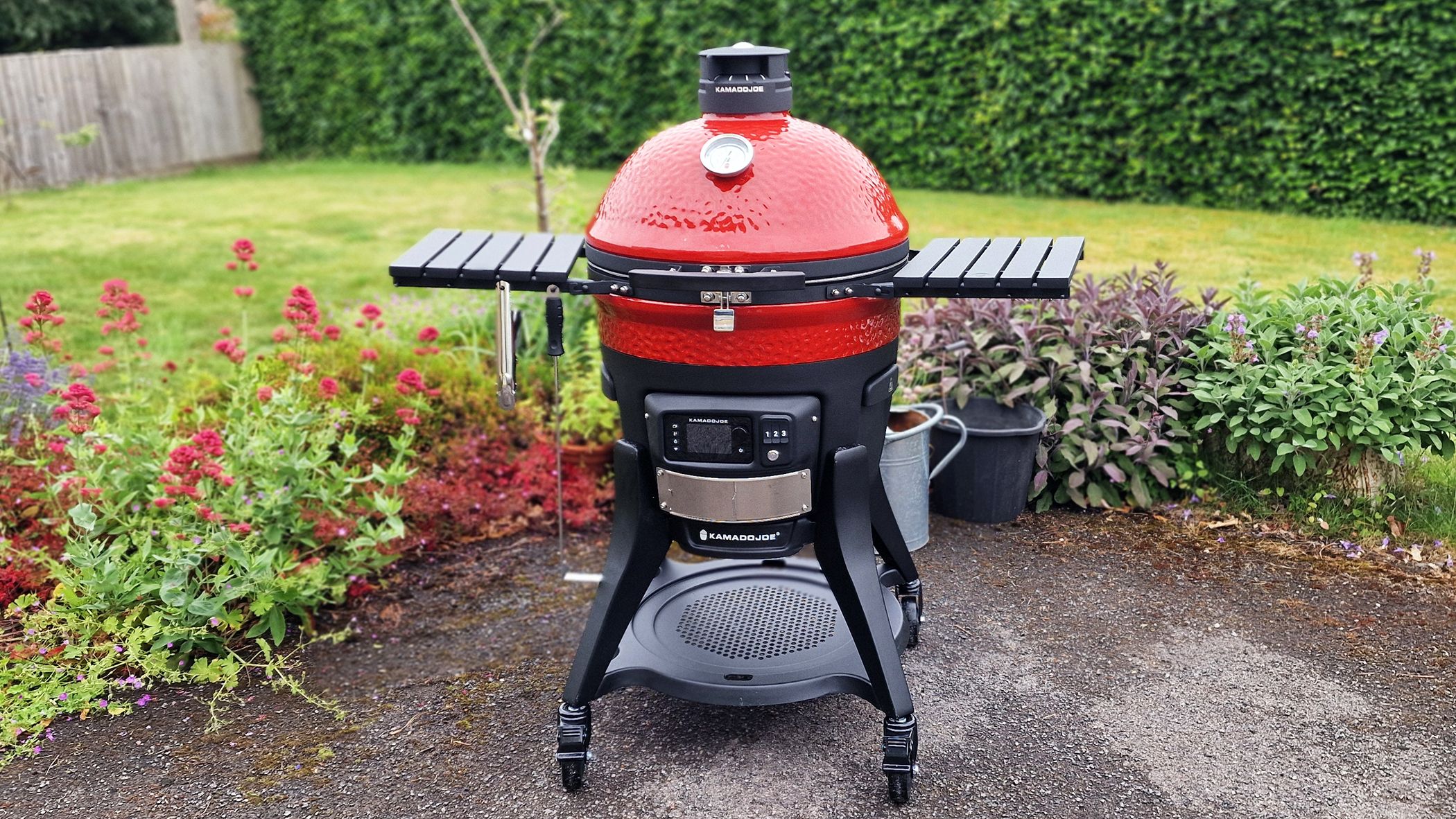 I ditched my gas grill for this Kamado Joe — and I'm never going back ...