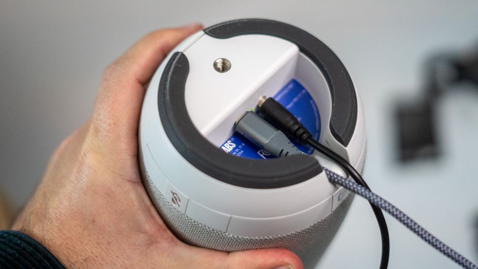 Owl Labs Meeting Owl 3 review – iconic video conferencing! | Digital ...