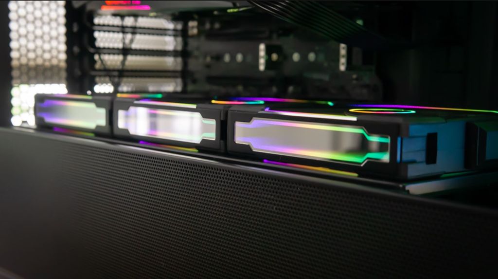 Lian Li Lancool III RGB Review: Excellence in the Details | Tom's Hardware