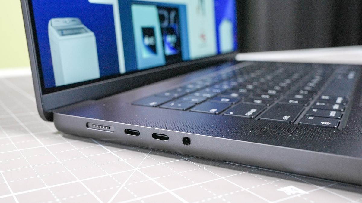 MacBook Pro 16-inch (M3 Max, 2023) review: The most powerful MacBook ...