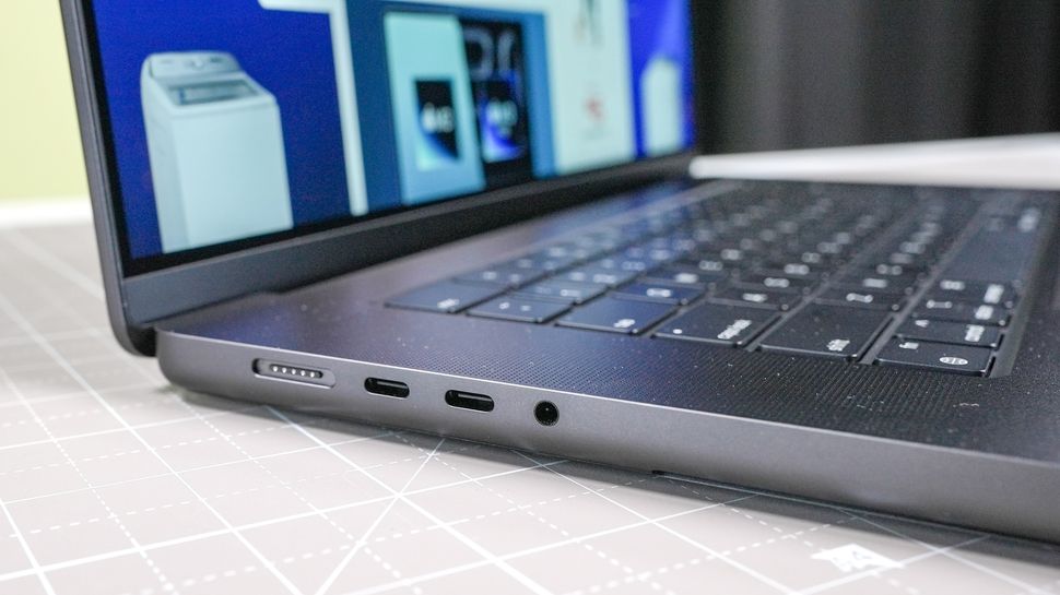 MacBook Pro 16-inch (M3 Max, 2023) review: The most powerful MacBook ...