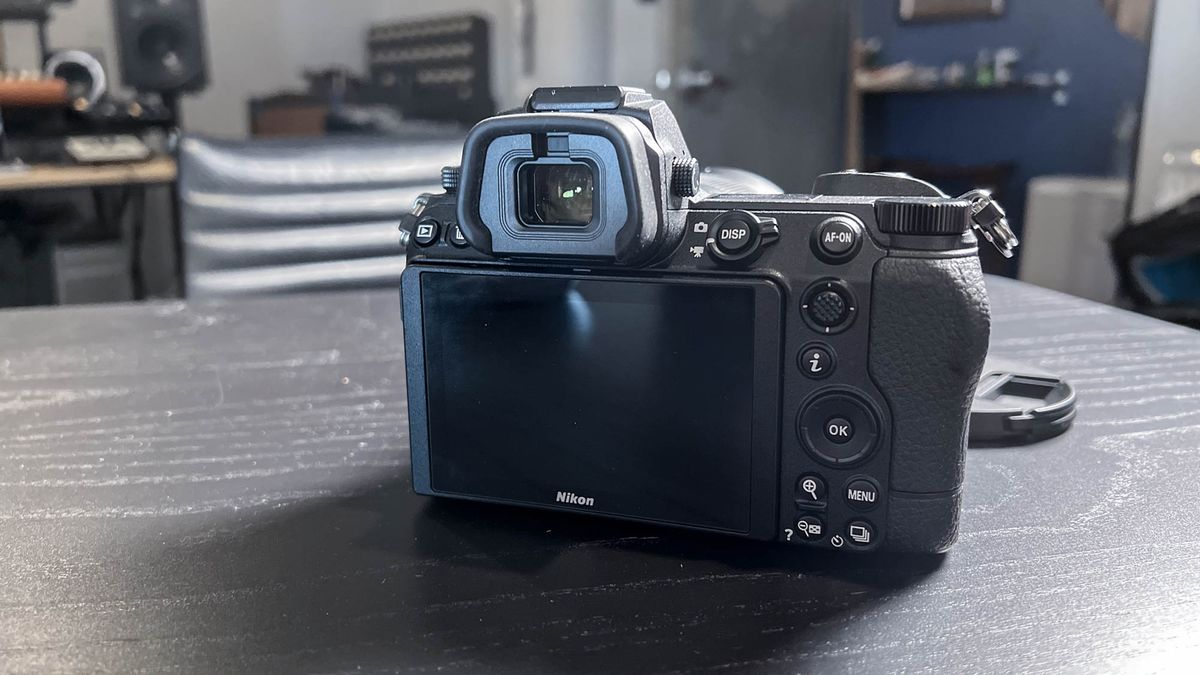 Nikon Z6 II review | Laptop Mag