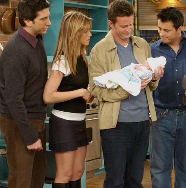 Rachel Green Friends Fashion - Rachel Green's Best Outfits on Friends ...