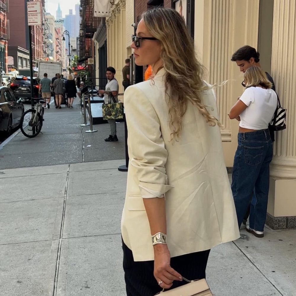 Savette's Symmetry Handbag Is a New Favourite of Chic Dressers | Who ...