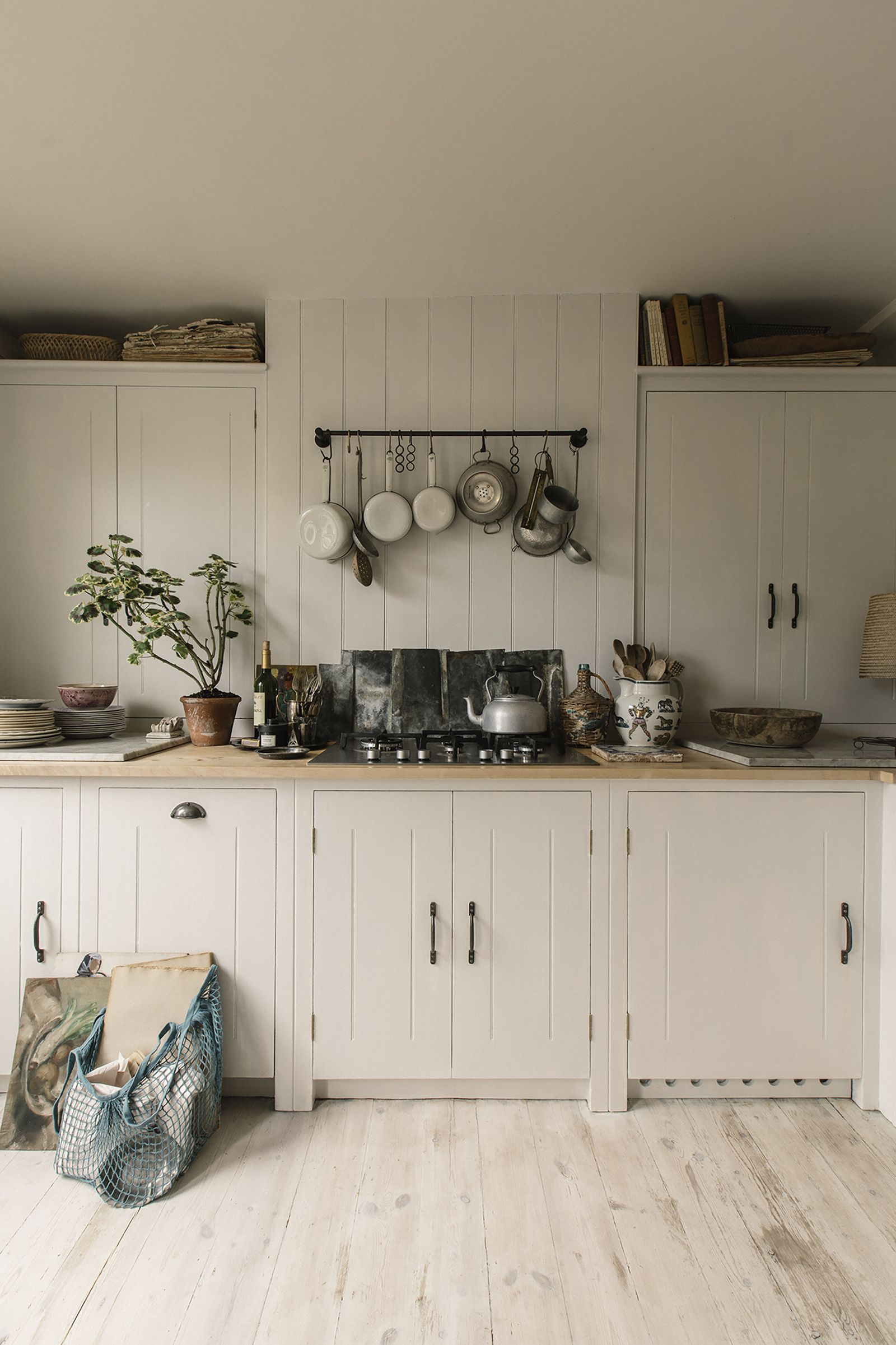 Cream kitchen ideas: 10 designs in this classic neutral | Homes and Gardens