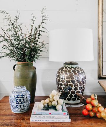 12 vignette ideas that make for a collected, curated arrangement ...