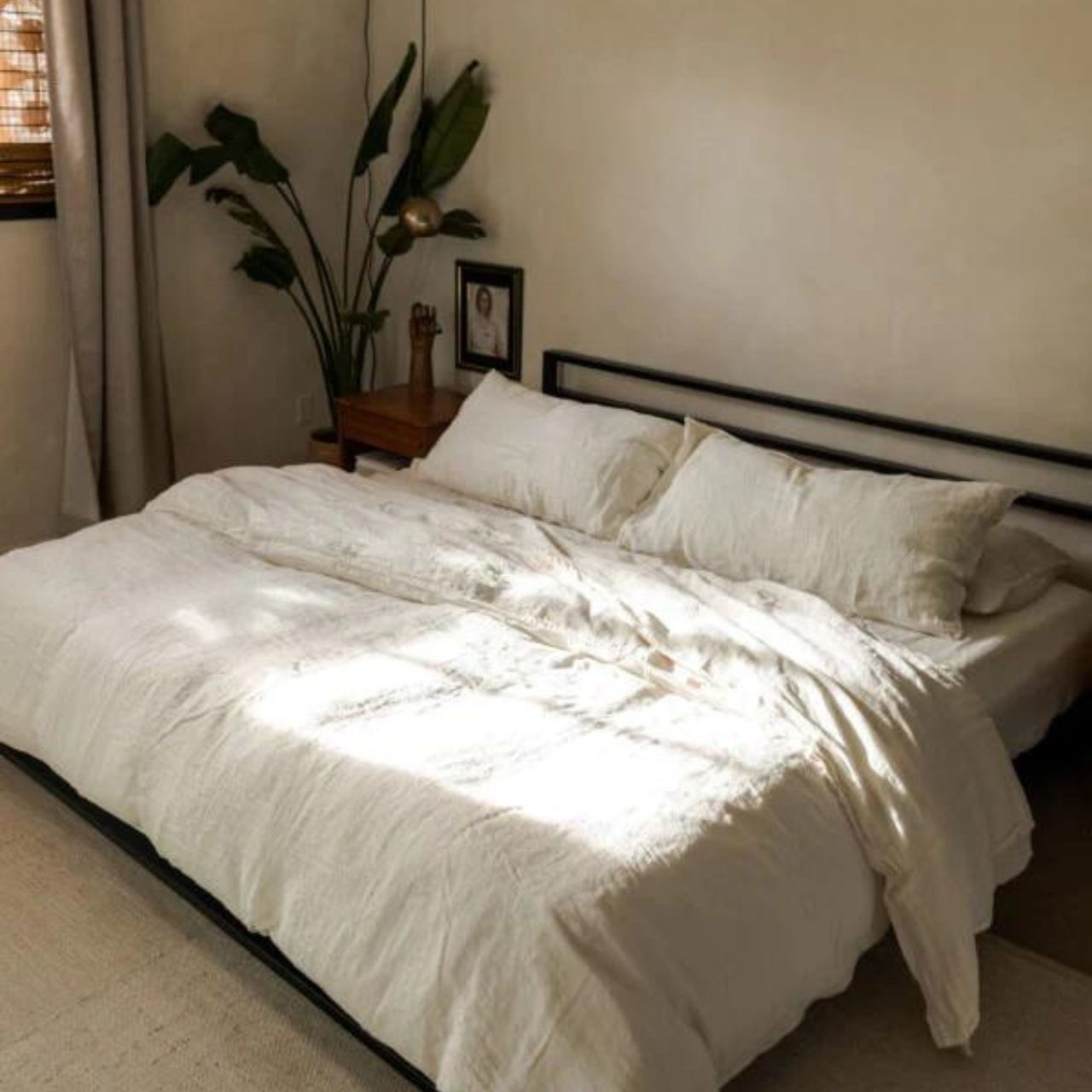 Should I air my bedding every morning? Experts explain | Homes and Gardens