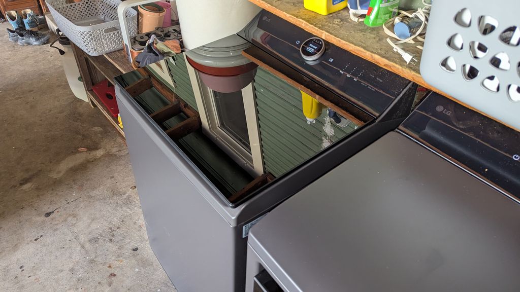 LG WT8600CB 5.5 Cu. Ft. Smart Top Load Washer review | Top Ten Reviews