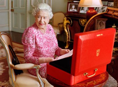 What Does The Queen Do? And The Answers To Other Questions You Have ...