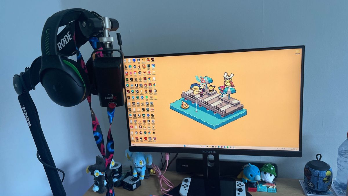 Airlite Pro Wireless headset review - seriously lightweight | TechRadar