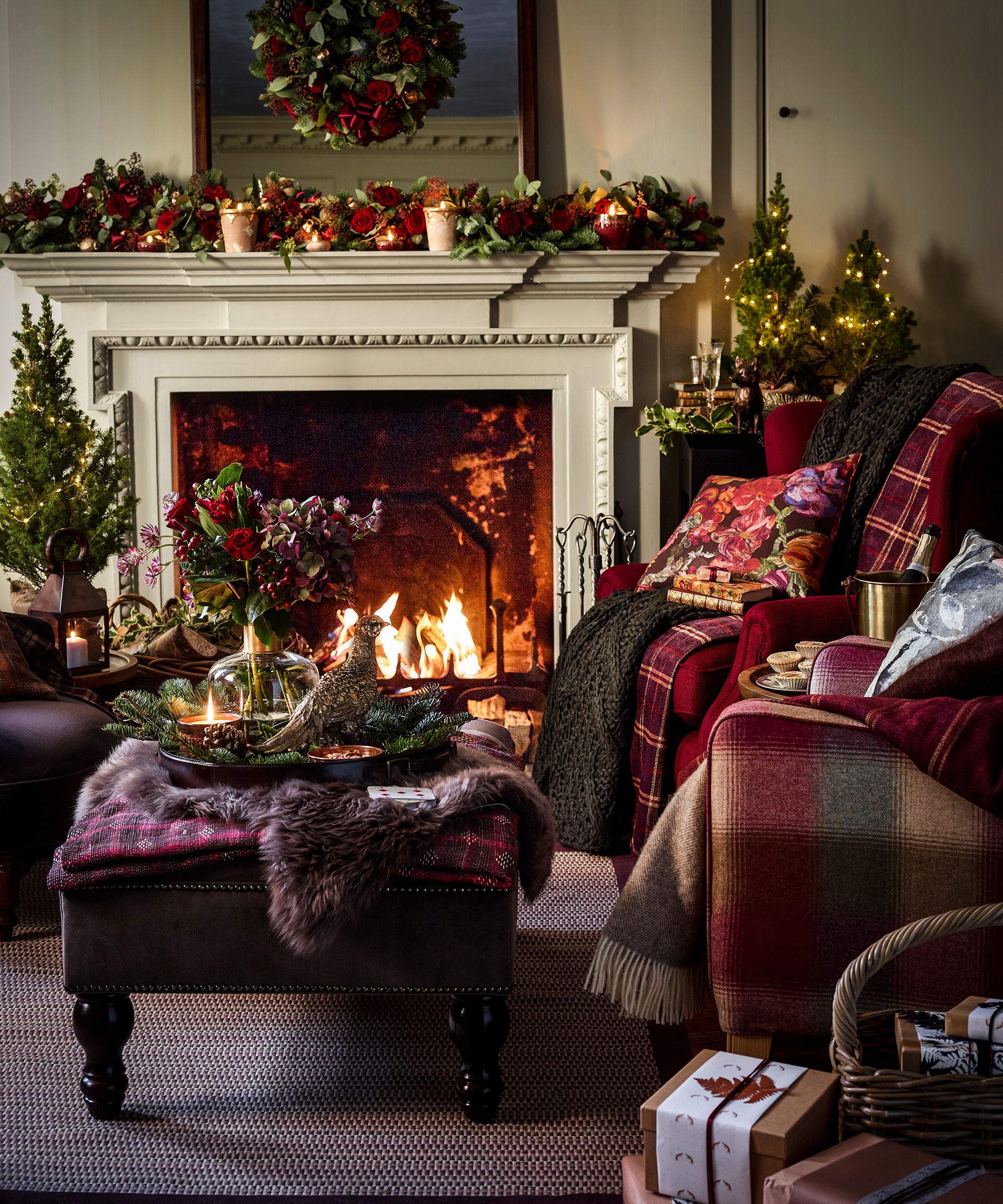 Christmas traditions: 16 festive rituals and why we celebrate | Homes ...