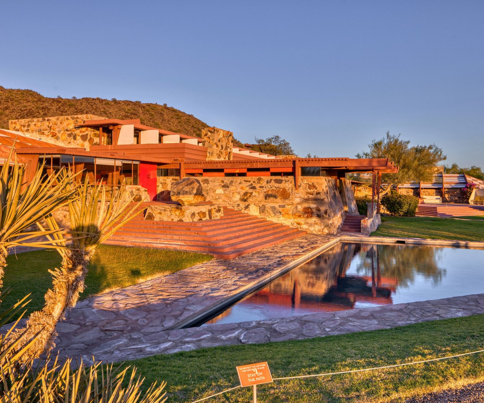 10 Frank Lloyd Wright houses open to the public | Homes and Gardens