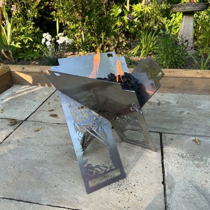 Wave BBQ and Fire Pit review: we tried this super cool-looking flat ...