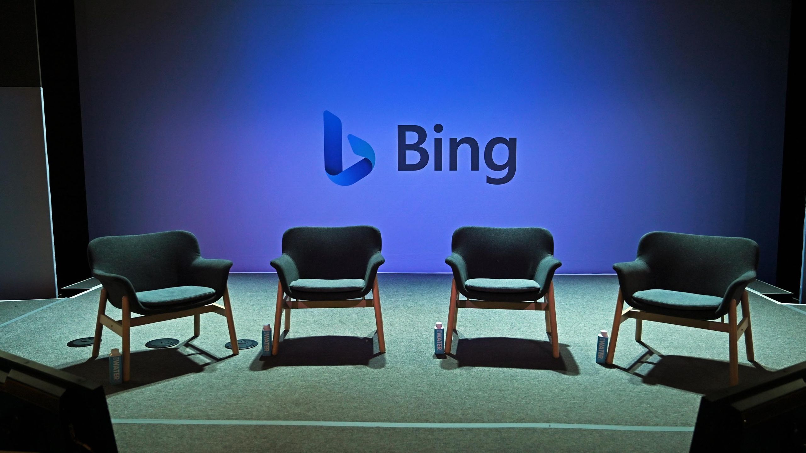 Users show Microsoft Bing’s ChatGPT AI going off the deep end | Windows ...