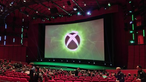 How to fix Xbox display issues: Black screen, stuttering, and common TV ...