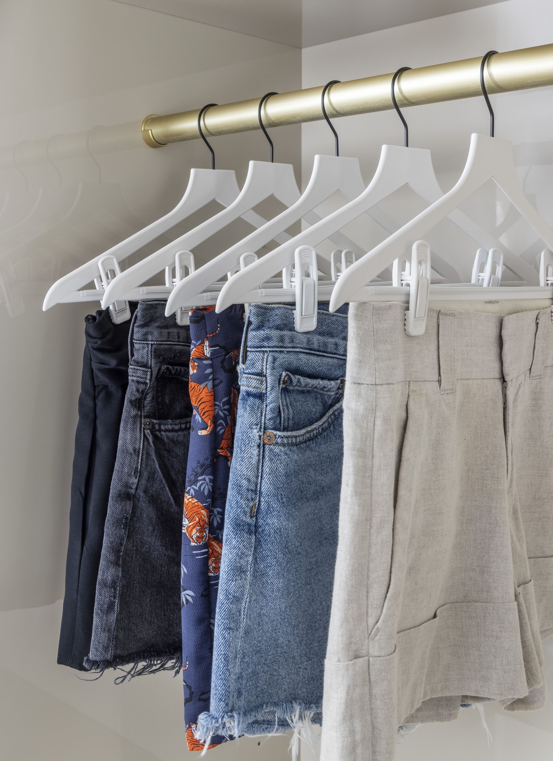 How to organize clothes – 10 ways to streamline your style | Real Homes