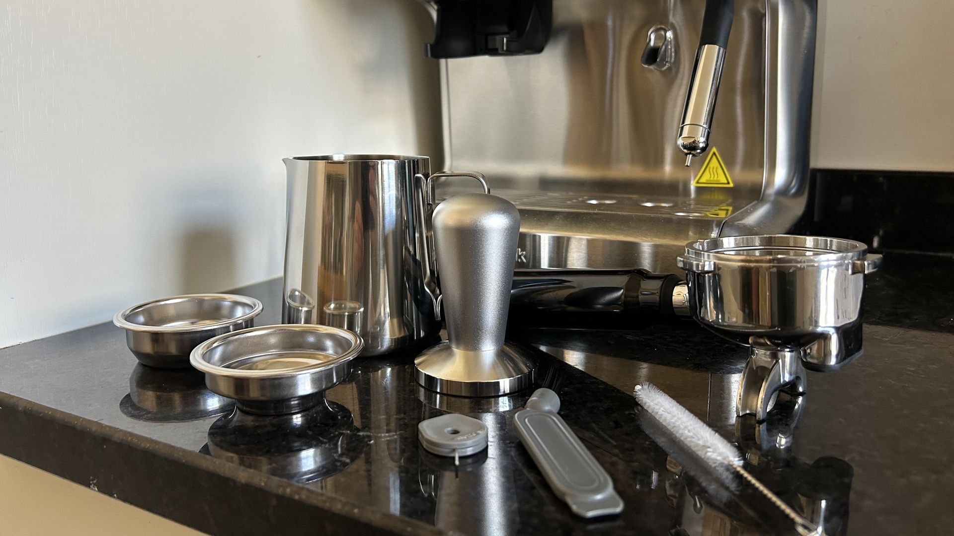 ProCook Barista Elite review: a premium bean-to-cup coffee machine that ...