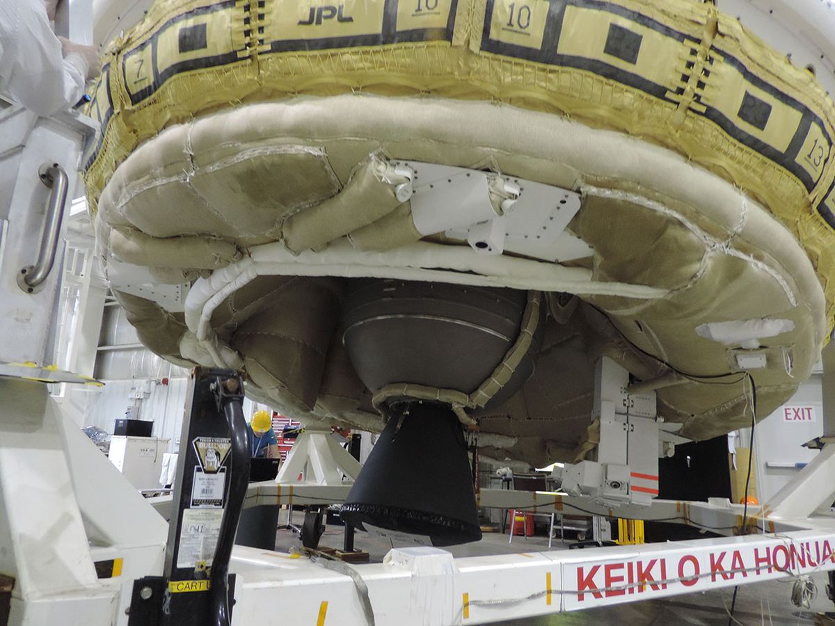 Photos: NASA's 'Flying Saucer' for Mars Landings — 2nd Test Flight ...