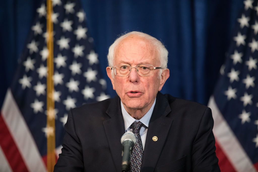 Sanders says he's staying in the 2020 race and 'very much' looks ...