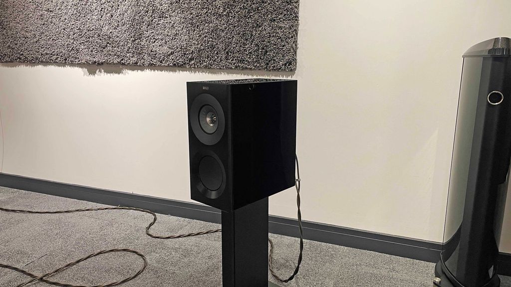 KEF Reference 1 Meta: a balanced blend of insight, dynamics and ...