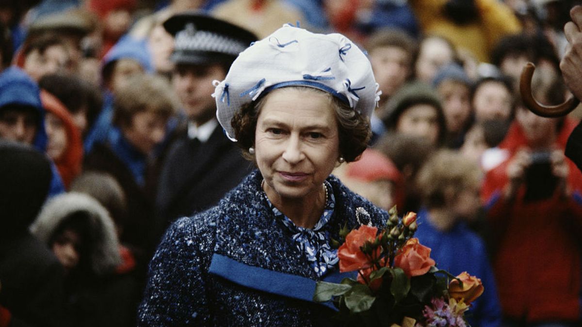 How the Queen would announce nuclear war | The Week