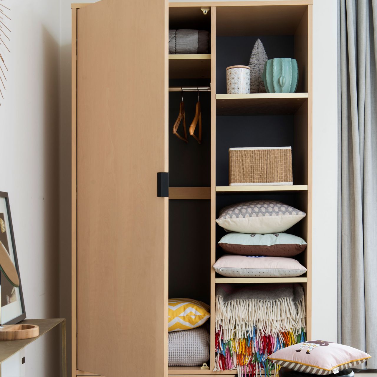 How to declutter a room in 30 minutes: 8 expert tips | Ideal Home