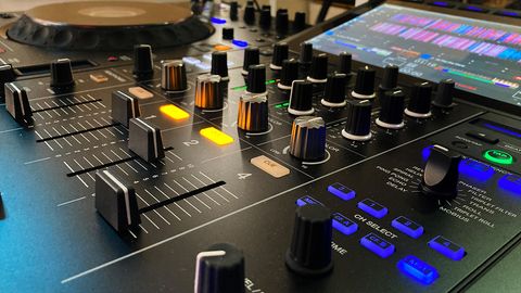 "Mixing on the XDJ-AZ is a hugely rewarding experience, with nothing ...
