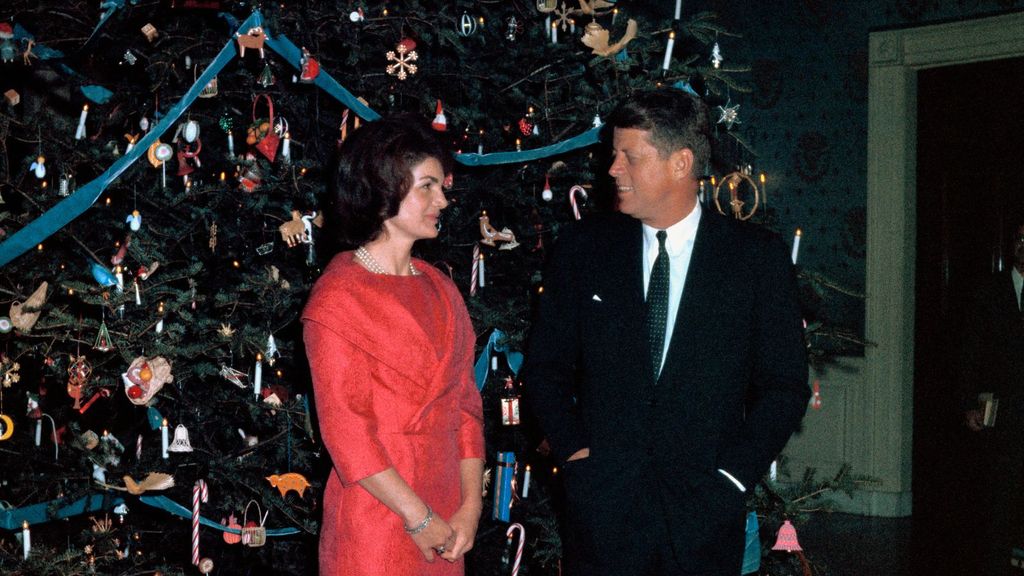 Iconic Christmas Trees: From the White House to Claridge’s | Homes and ...