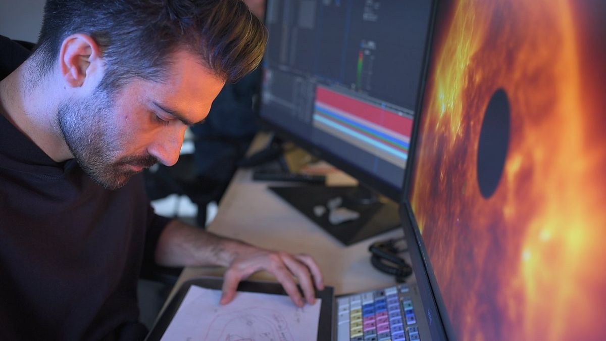 How Artists Turn Hubble's Space Discoveries into Gorgeous Stellar ...